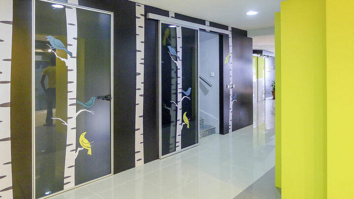 Sliding door, Wall partitioning and Closet system | raumplus