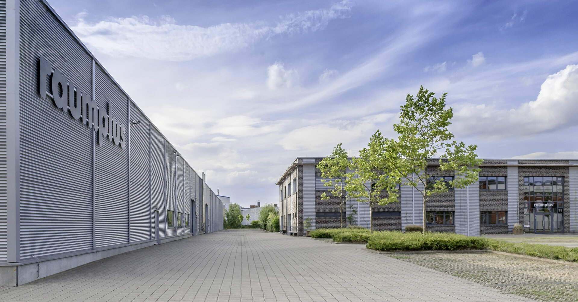Quality and enthusiasm for Made in Germany - Where does raumplus ...